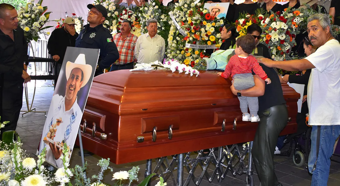 CJNG estaría detrás del asesinato del alcalde Carlos Manzo - Plaza de ...